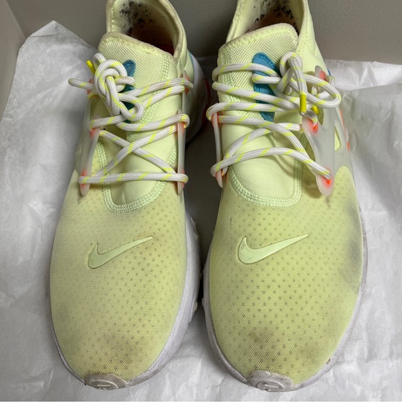 Nike | Shoes | Nike React Neon Green And Blue Mens Size 3 Some Stains ...